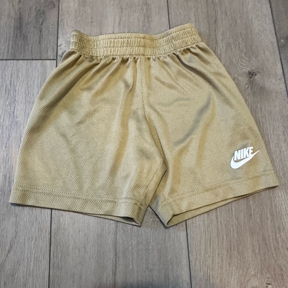 Nike | Bottoms | B27 Nike Kids Gold Shorts | Poshmark